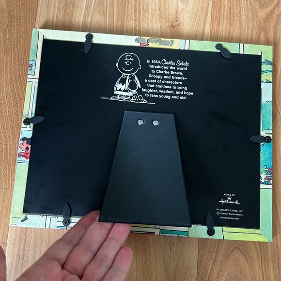 Hallmark | Accents | Hallmark Peanuts Snoopy Picture Frame | Poshmark
